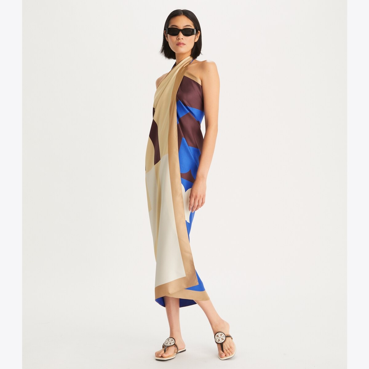color-block-logo-oversized- color-block-logo-oversized-